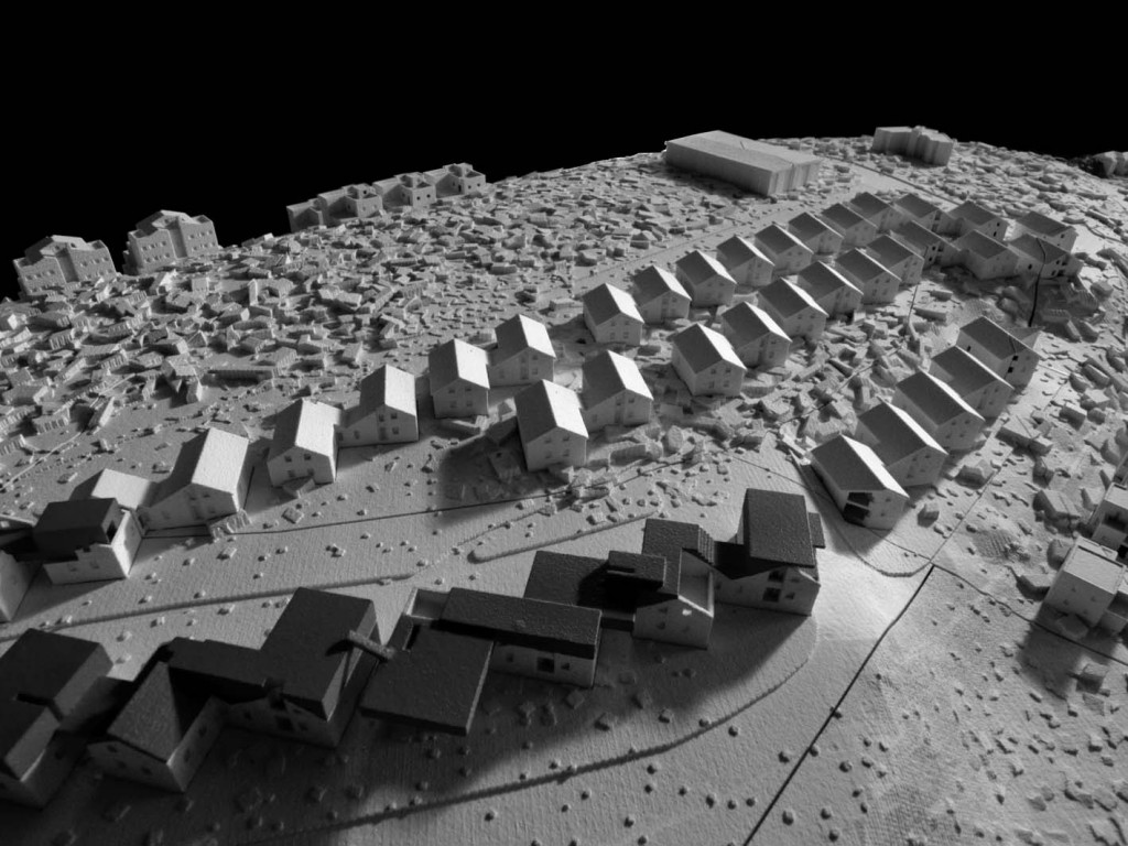 Decolonizing Architecture. Sandi Hilal / Alessandro Petti / Eyal ...